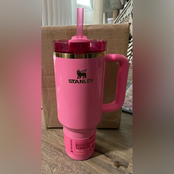 Stanley | Dining | Nwt Stanley Wicked Pink Shimmer 4oz Glinda Limited ...